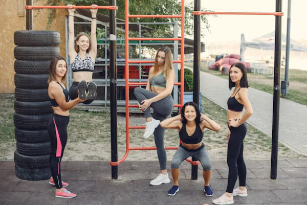 9 Outdoor Group Fitness Class Ideas That Keep Things Interesting