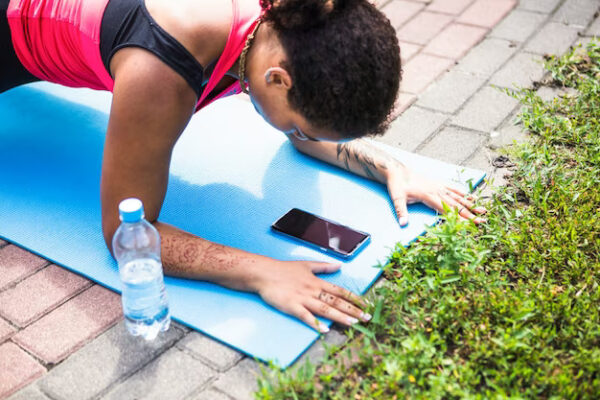 7 Useful Hydration Monitoring Devices: Stay Hydrated with Technology